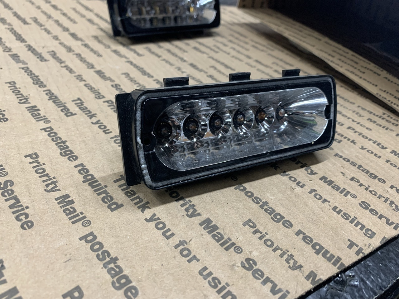 BLUE Whelen 500 Lin6 GEN3 2 Wire