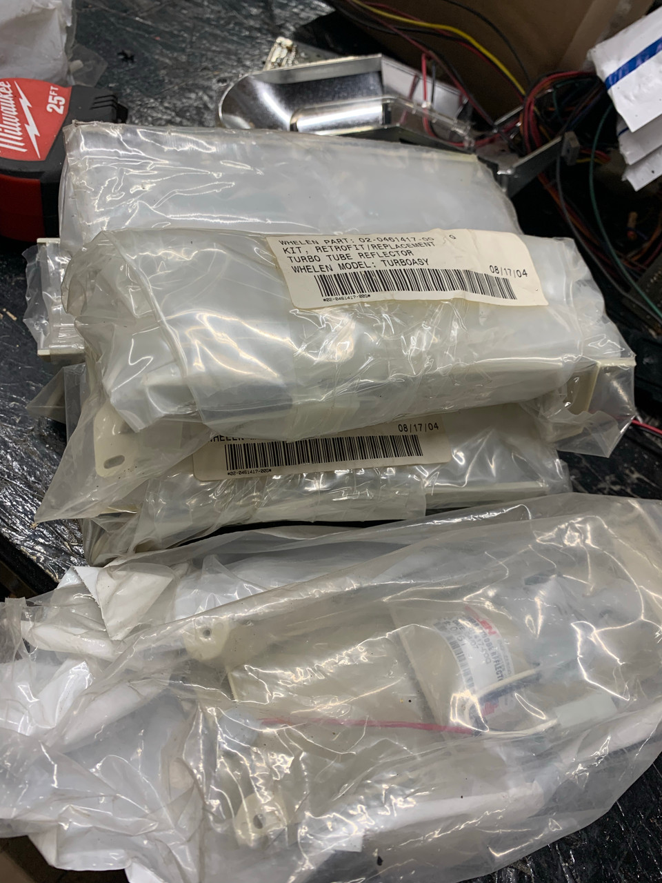 NOS Whelen 9000 corner strobe