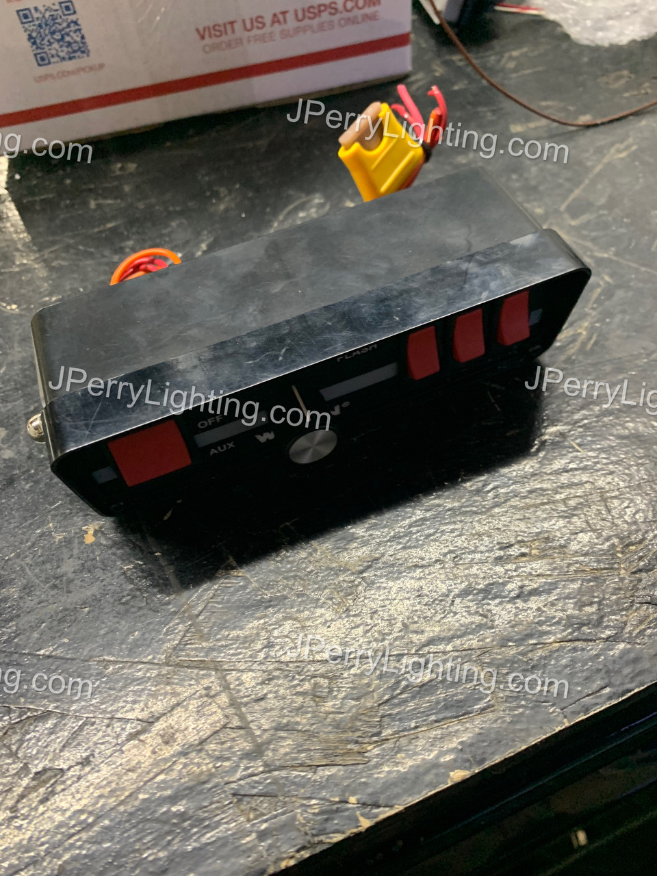 LIKE NEW Whelen Traffic Advisor Controller TADCTL1