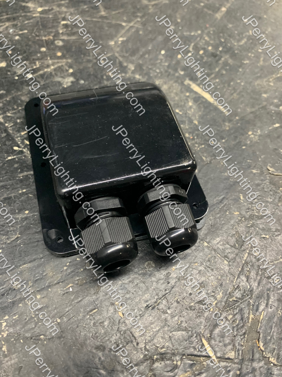 2 Hole BLACK Roof Mount Cable Entry For Lightbars