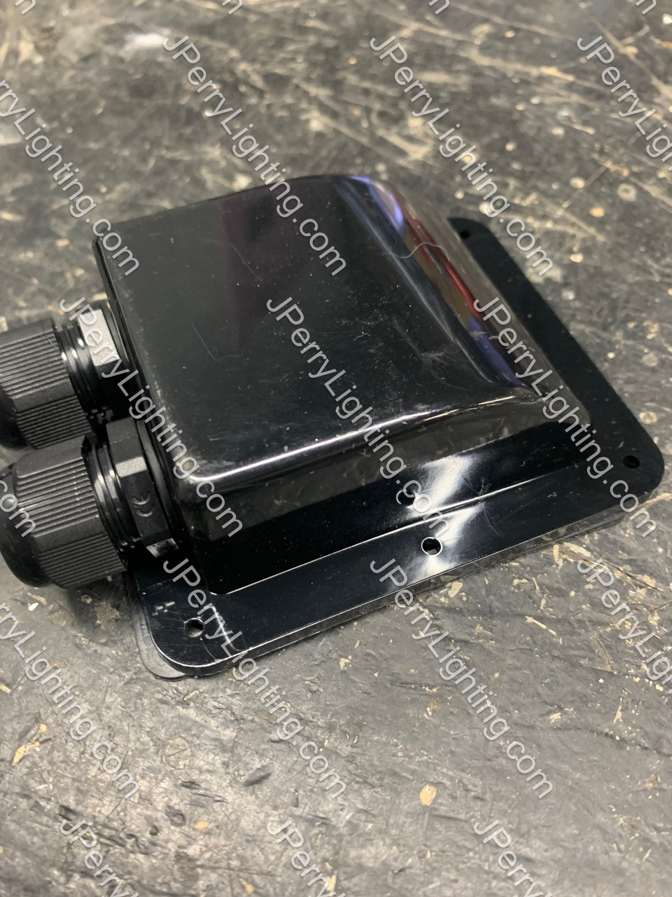 2 Hole BLACK Roof Mount Cable Entry For Lightbars