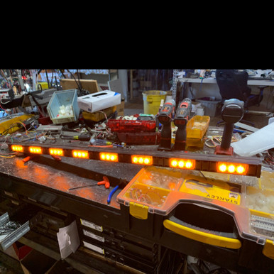 Extended 8 Head AMBER Dominator 41" TA