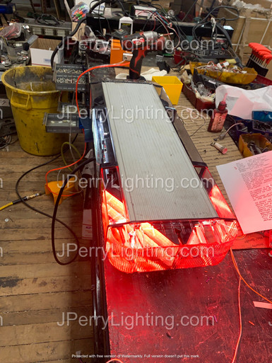 MINI 6 head Freedom 28" RED 2 WHITE Centers - J. Perry Lighting