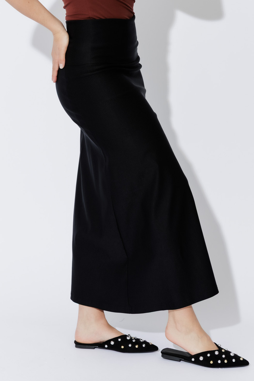 Black Lux Sport Miracle Skirt - Motto