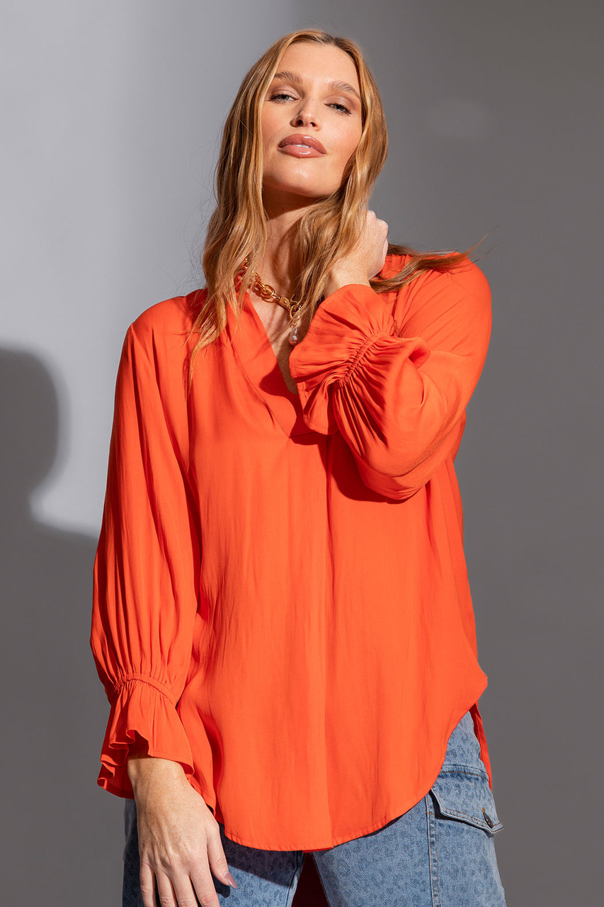 Orange Femme Blogger Shirt - Motto