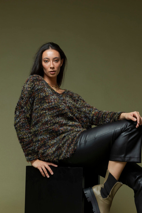 Black Speckle Fluffy V Neck Jumper - Motto