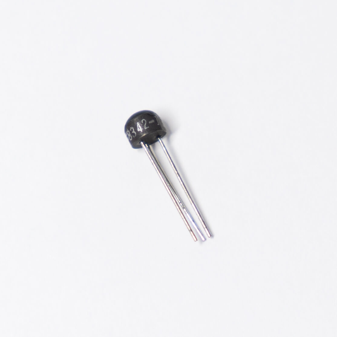 Transistor Fairchild NPN Low-Gain Silicon Dots Hfe 10-50 - synthCube