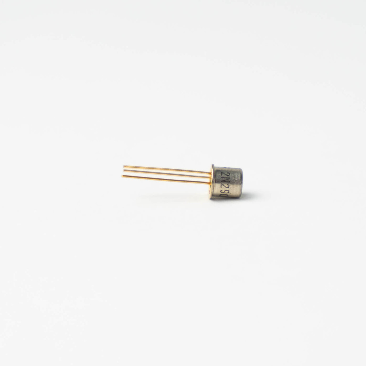 2N2907 Transistor Fairchild TO-18 - synthCube