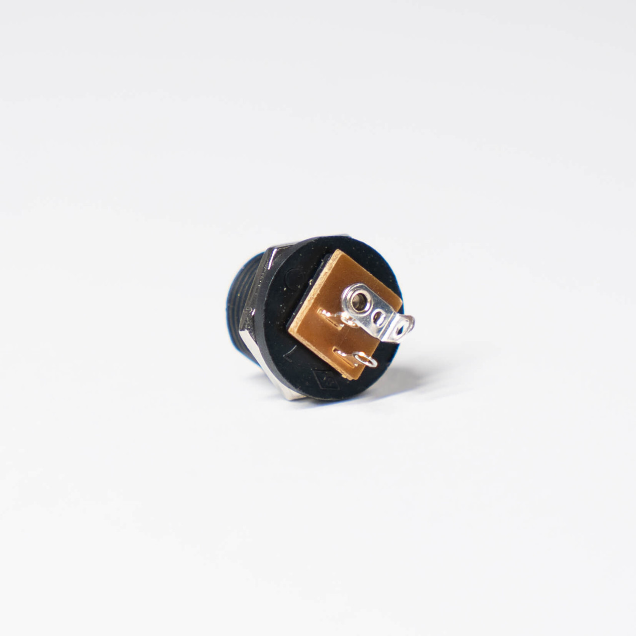 2.1 mm Plastic DC Pwr Jack Round w/Ext Metal Nut - synthCube