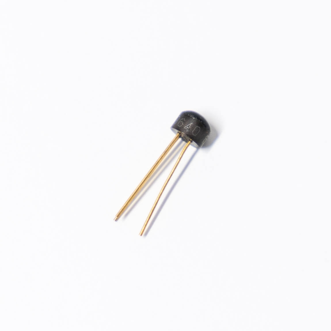 Transistor 2N3646 - CAR - synthCube
