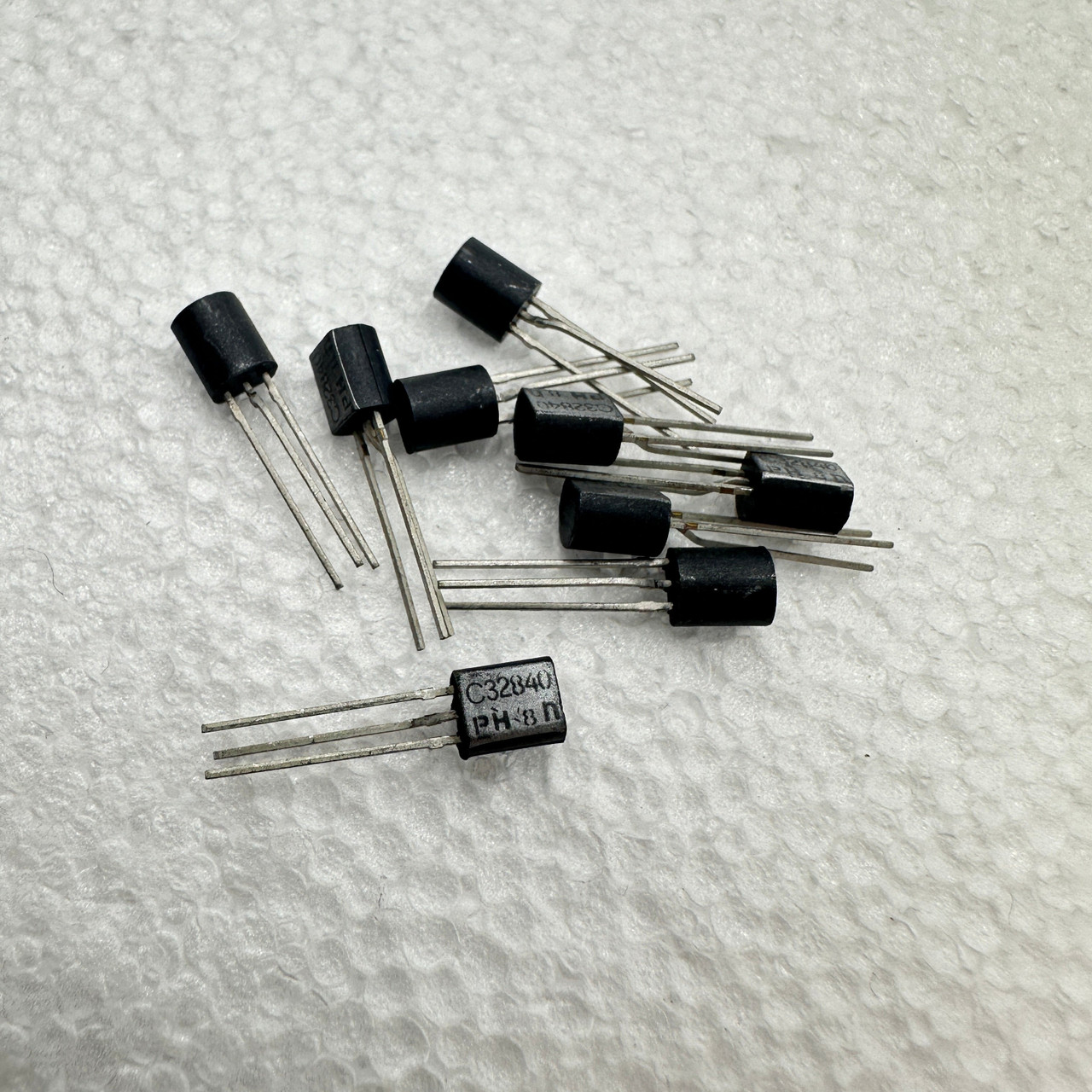 BC328-40 Silicon Transistor, TO-92, Philips - synthCube