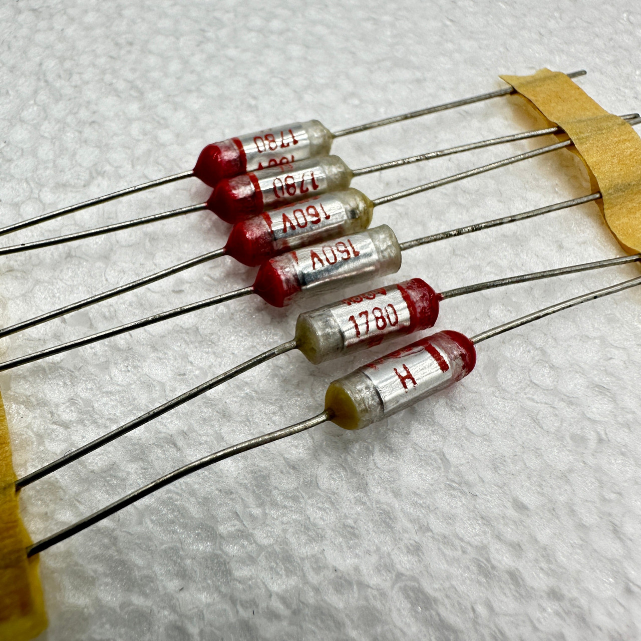1780pf 1.8nf Axial Polystyrene Capacitor 160V 3% 1n8 .0018uf - synthCube