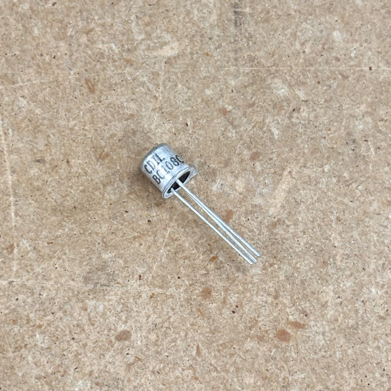 5pcs Bc108 Bc108b To-18 Npn Small Signal Transistor Packages 5pcs BC108 ...