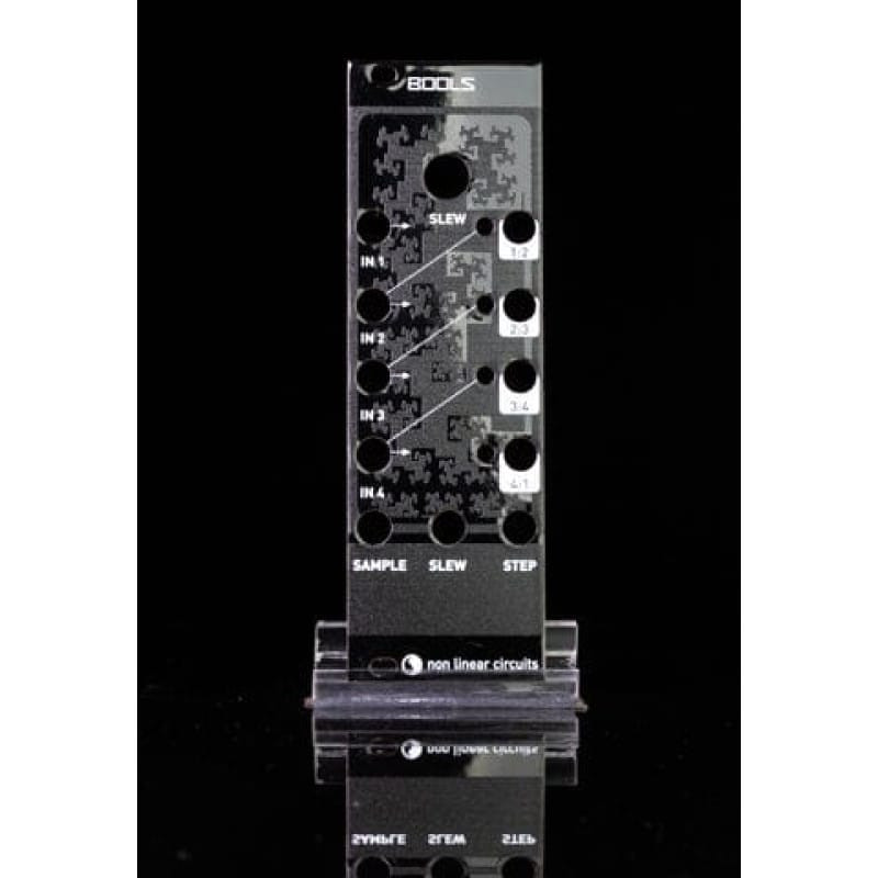 NLC1012 Bools - synthCube