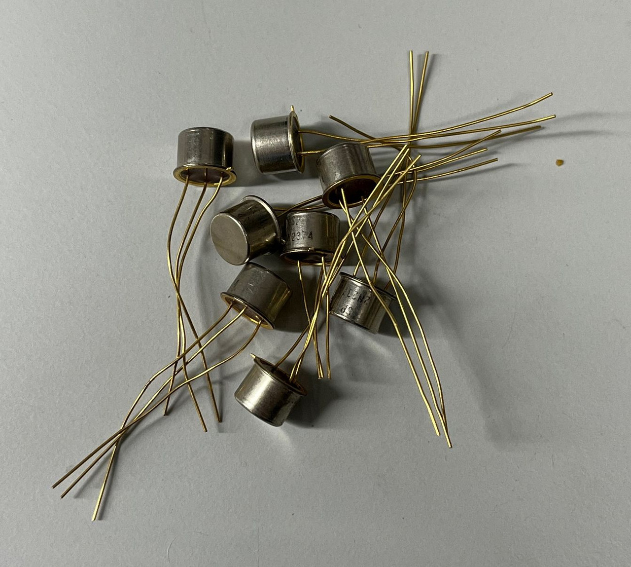 2N2374 Germanium Transistor PNP - synthCube