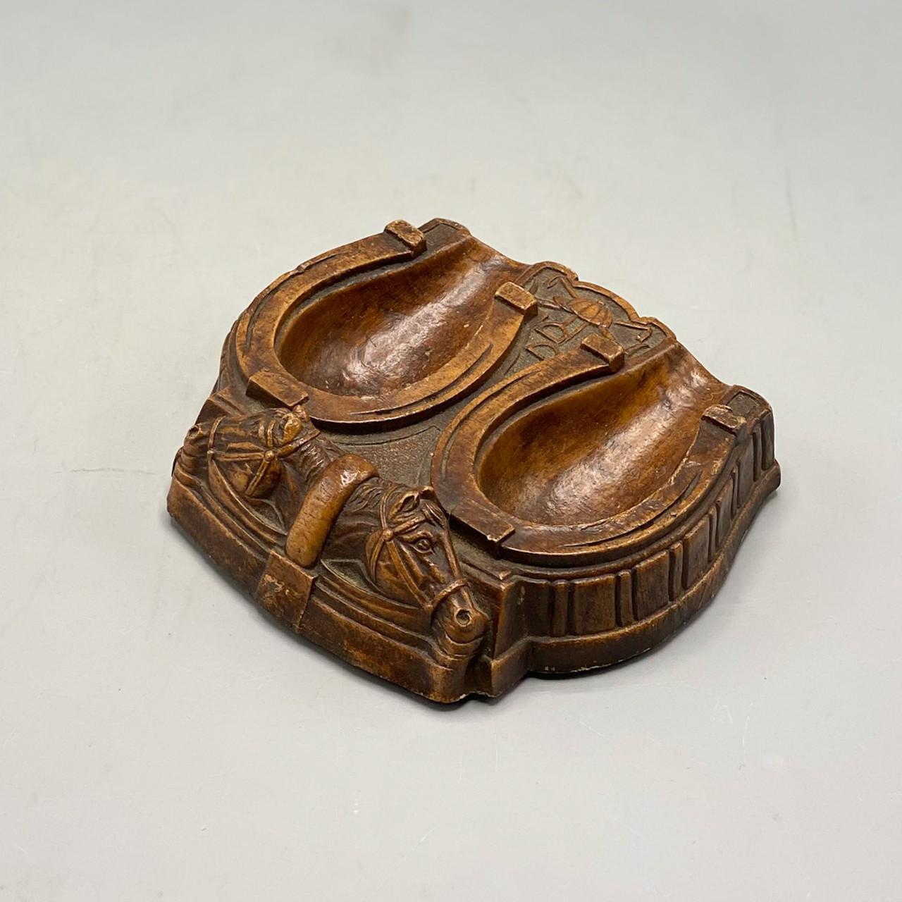 Vintage Syroco Wood 2 Pipe Holder - Ocean Springs Mercantile