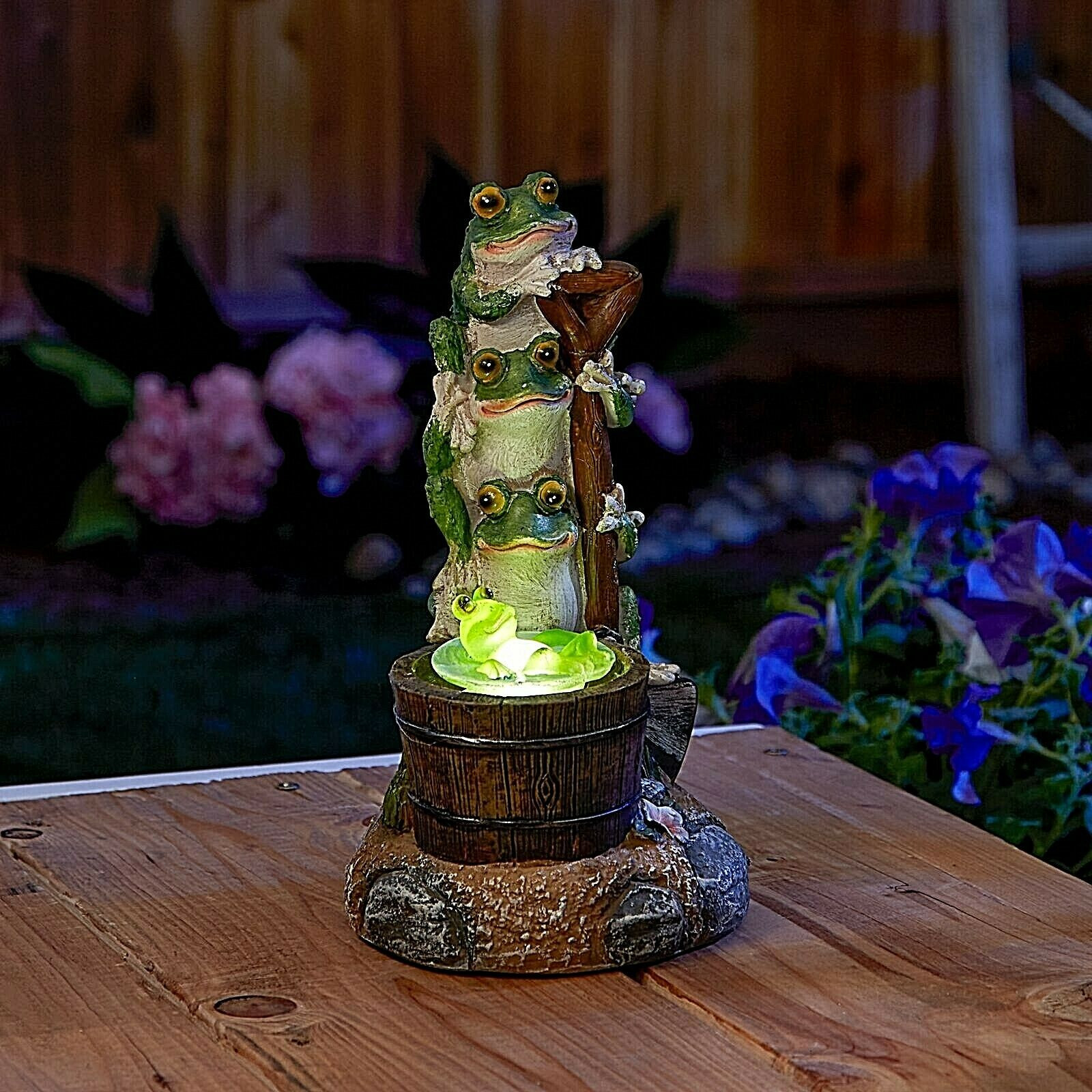 Solar Rotating Frog Garden Decor - The Treasured Hippie