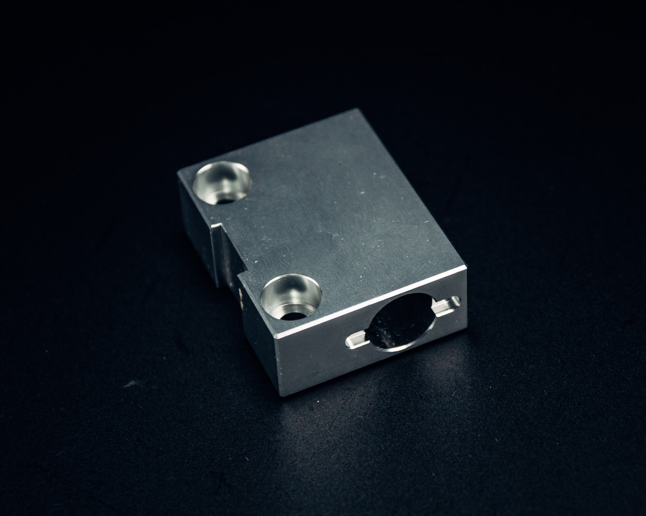 Mounting Block & Screws | AG362