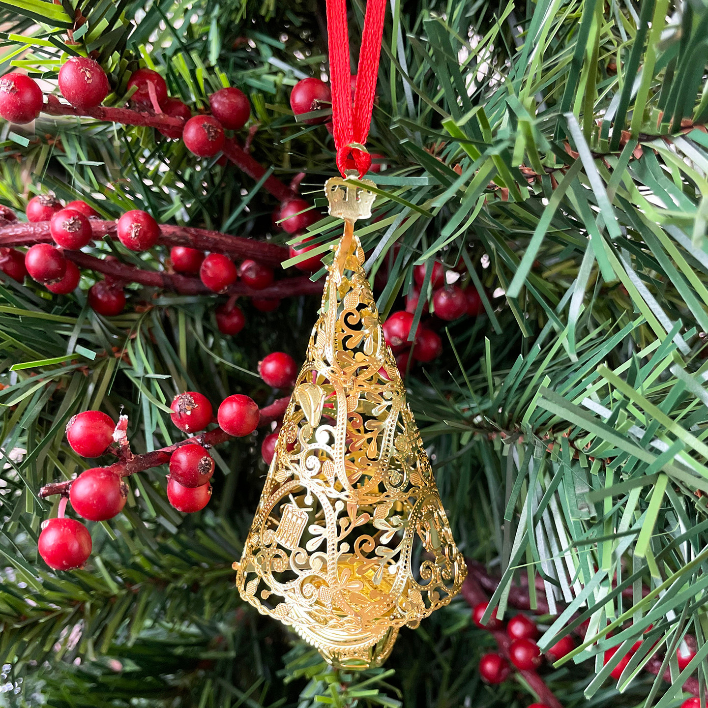 Brass 3D Christmas Tree Ornament
