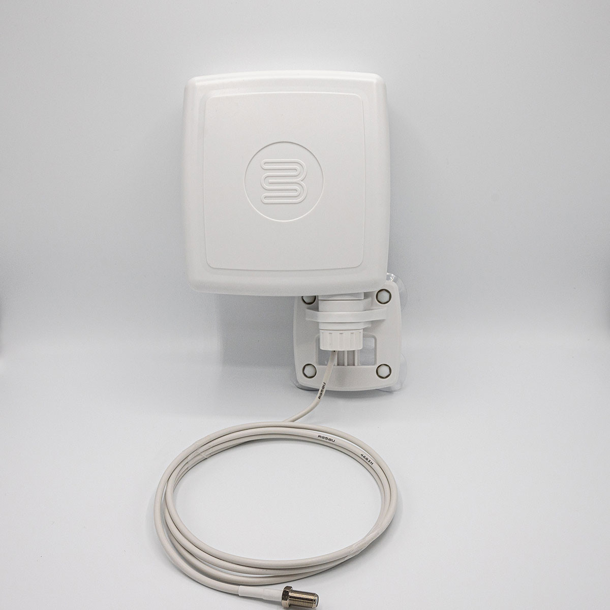 Bolton Beacon 4G Two-Way Directional Antenna