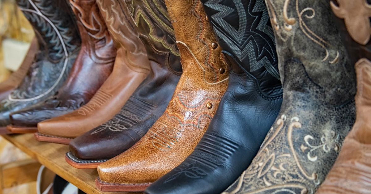 Square Toe vs. Pointed Toe: Which Boot’s for You? - Eli's Western Wear