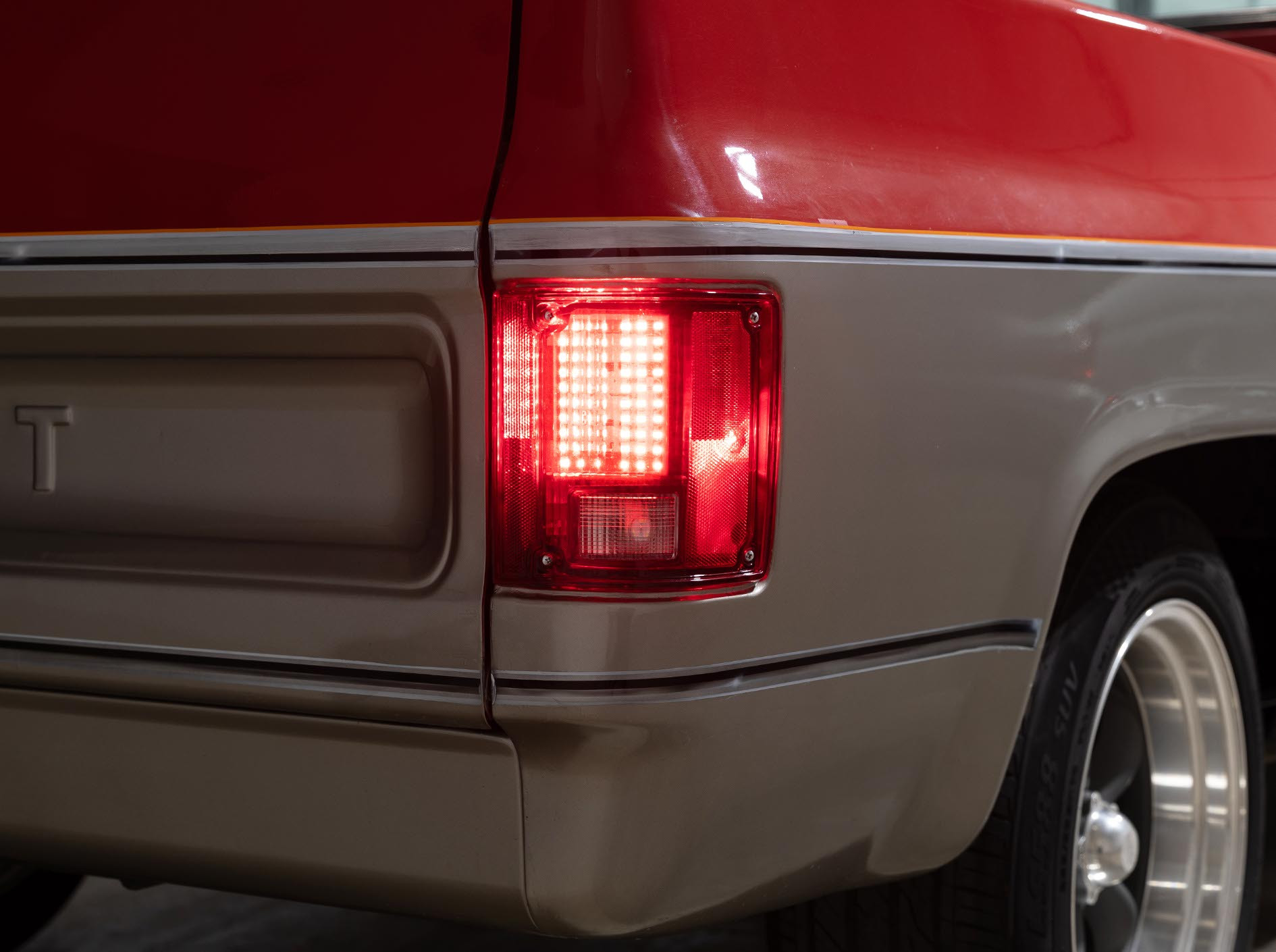 LEDGlow RestoLights | 3rd Gen 1973-1987 Chevy C10 LED Tail Lights
