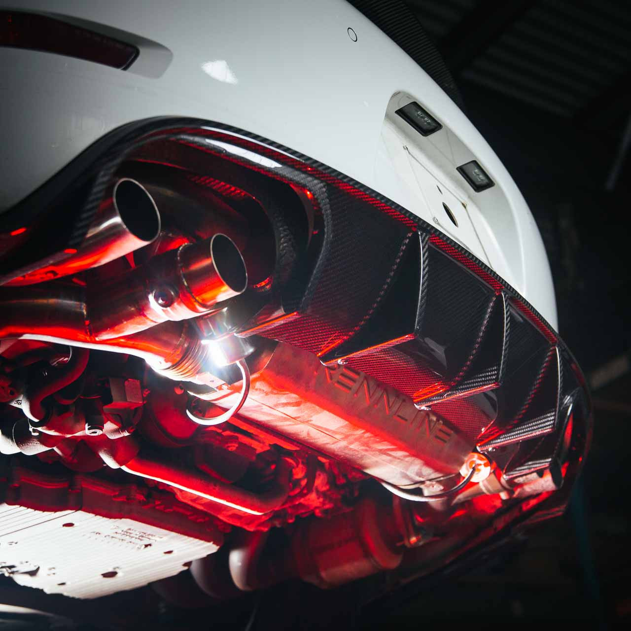 991.1 Carbon Fiber Rear Diffuser - Rennline