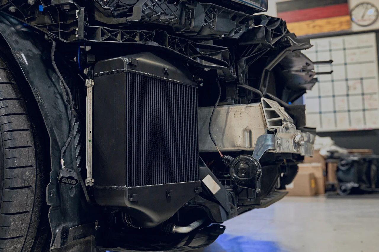 Cayenne Twin Intercooler Set - Thermal Dispersion Black