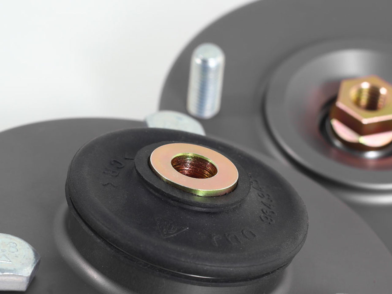 Porsche (996/997) Rear Monoball Strut Mount