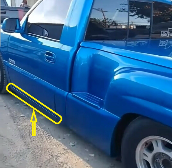 2003-2006- Chevy Silverado StepSide SS Cladding Left Rocket Pannel