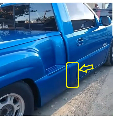 2003-2006- Chevy Silverado StepSide SS Cladding Rt Cab Corner