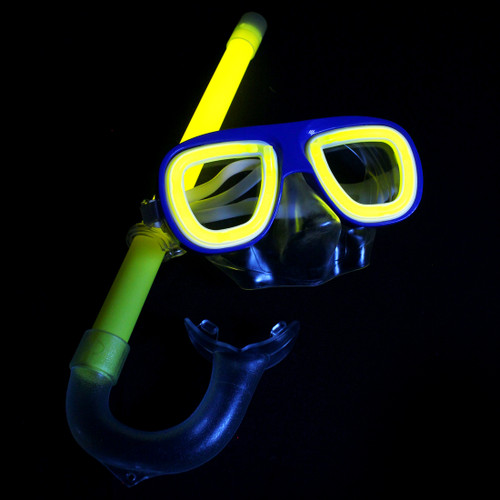 Glow In The Dark Under Water Snorkel And Mask