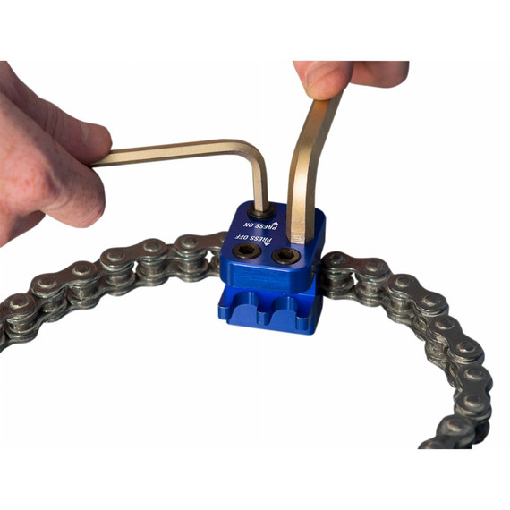 Motion Pro Chain Master Link Press Tool - Revco.ca