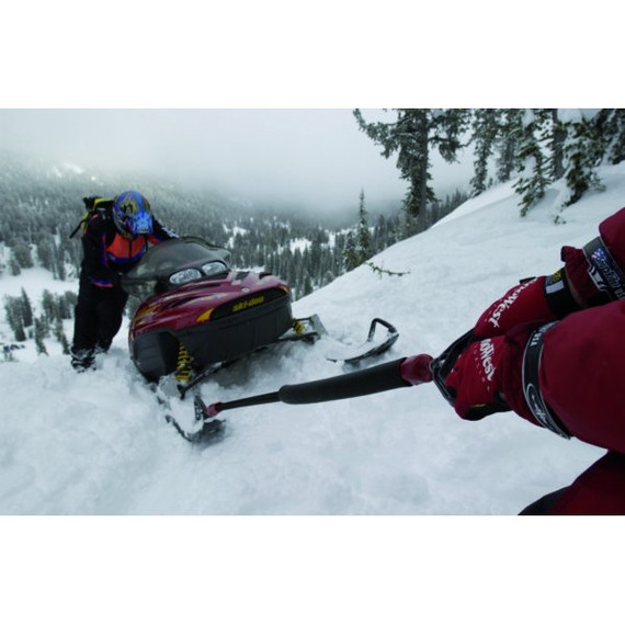 Snobunje Rattler Snowmobile Tow Strap - Revco.ca
