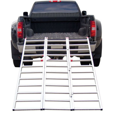 Wolftech Tri-Fold Aluminum Ramp - Revco.ca
