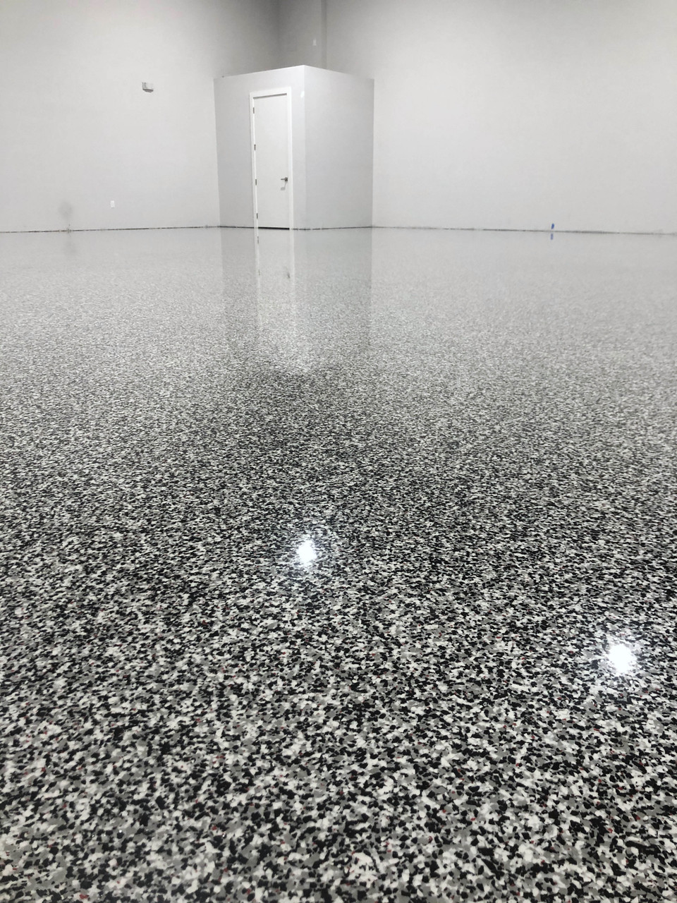 Chip Floor System – Full Flake
