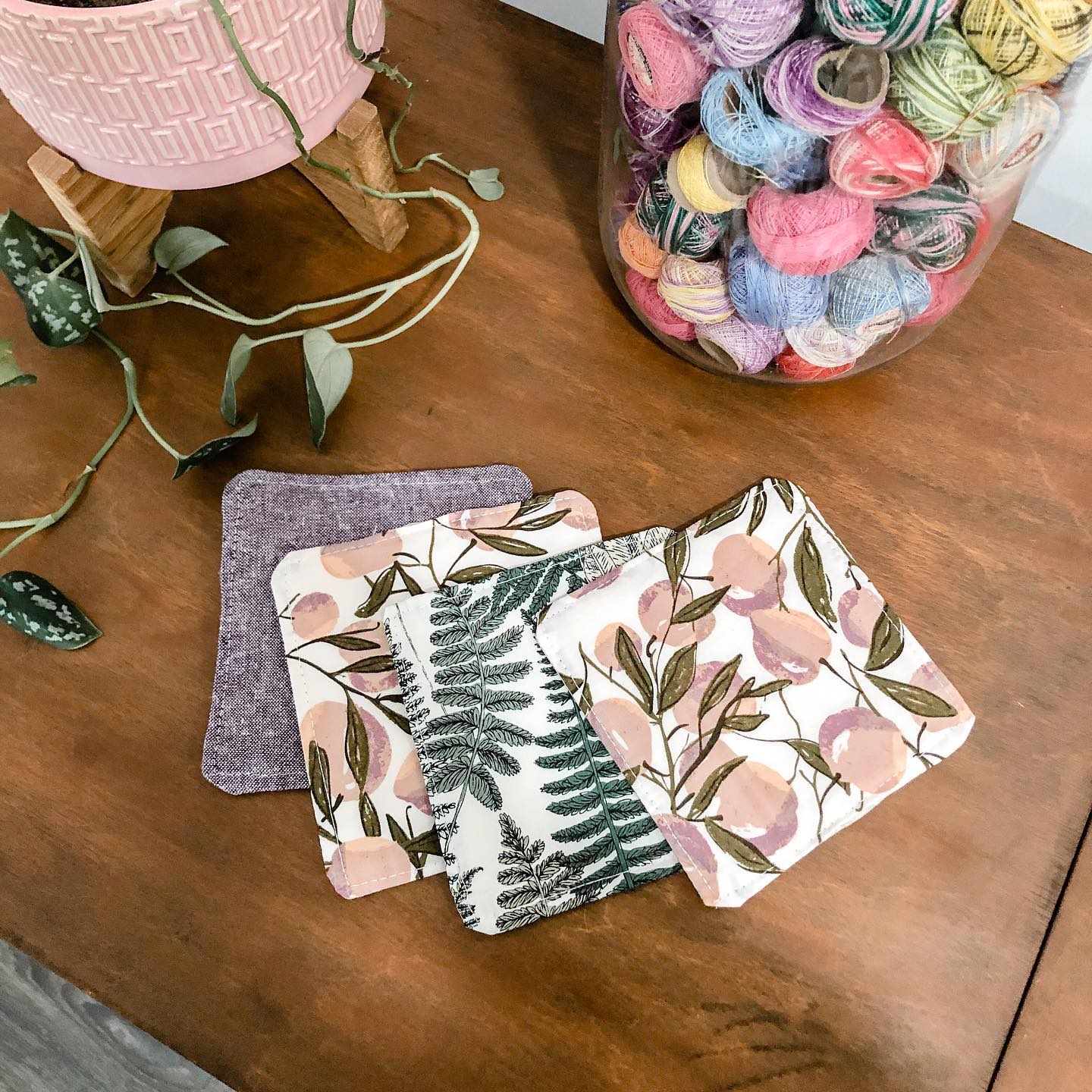 How to Make: Fabric Coasters (Easy/Fun/Scrap Fabric Friendly ...