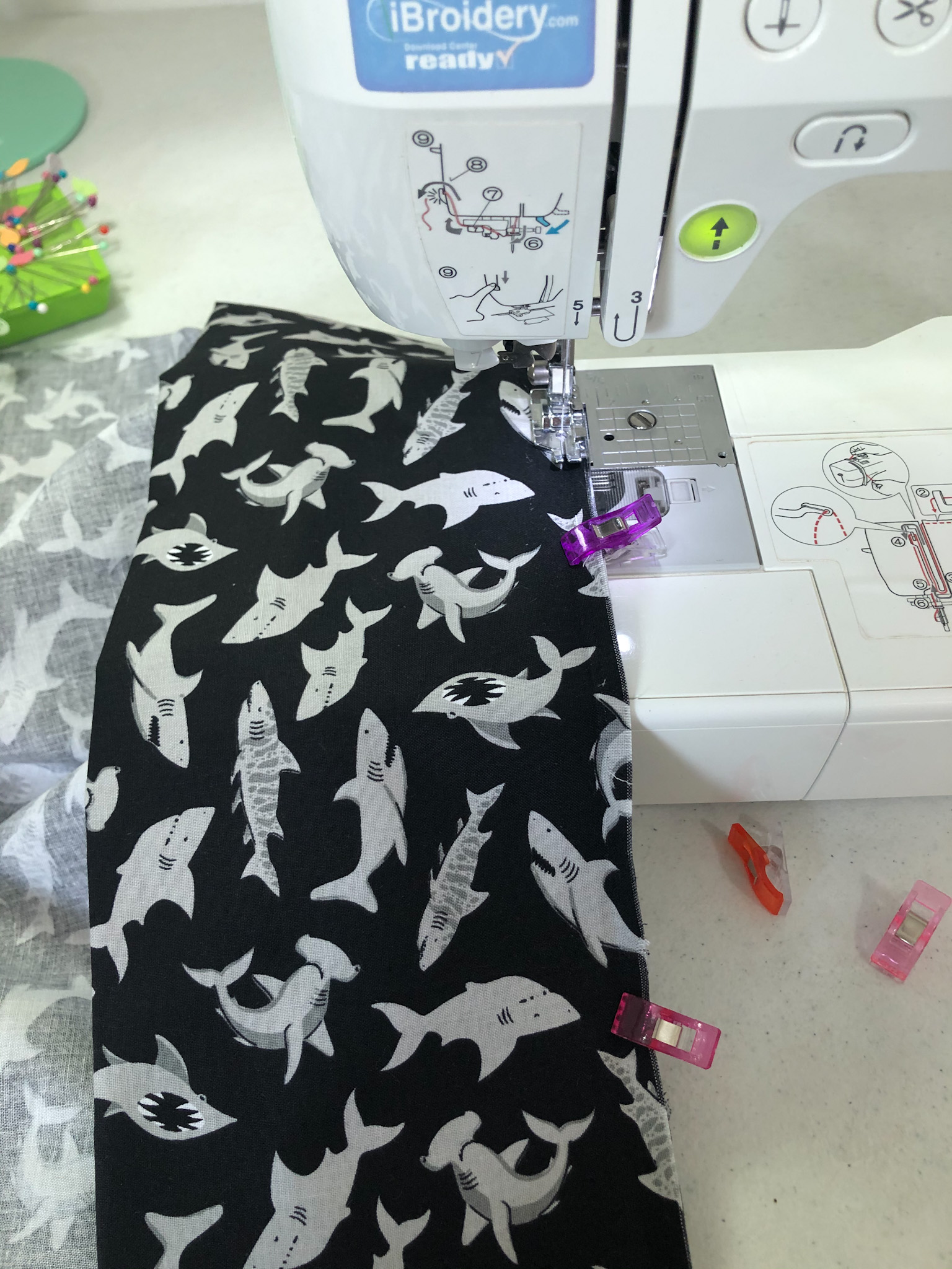 Easy Travel Pillowcase Tutorial - with french seams! - Broadway Fabrics