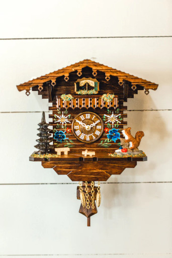 Edelweiss Musical Chalet German Novelty Quartz Cuckoo Clock Hermle ...