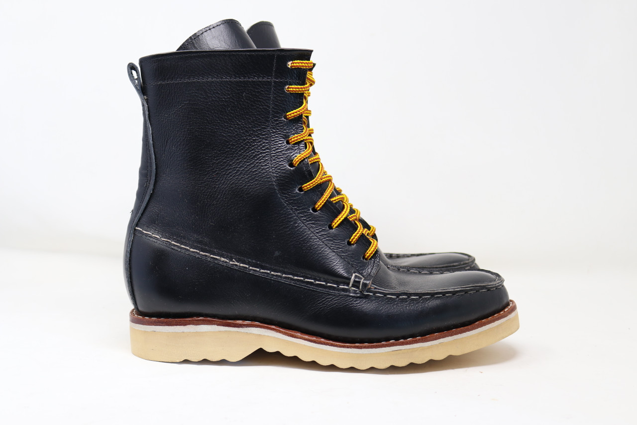 Classic Moc Toe Leather Boots - Black