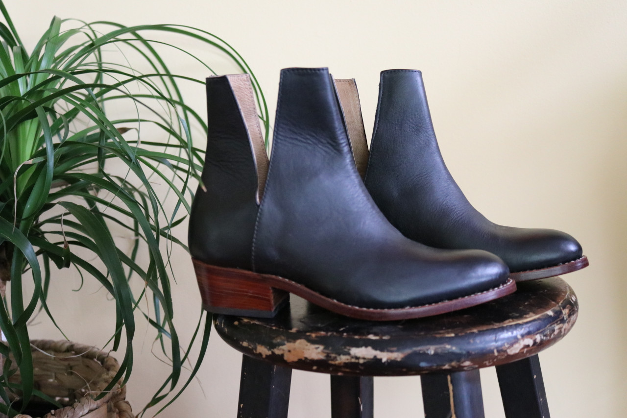 French Style V Cut Handmade Leather Boots- Made to Order / BLACK