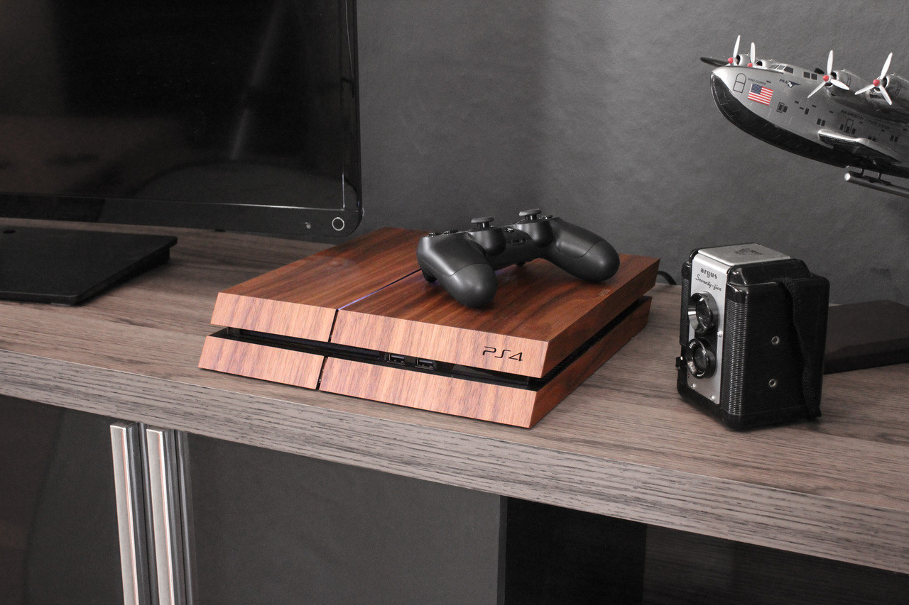 Custom Gaming Covers (wood) - Toast