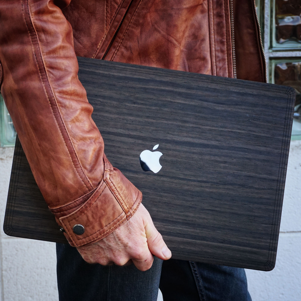 Real wood covers for MacBook Air and Pro | Toast | USA