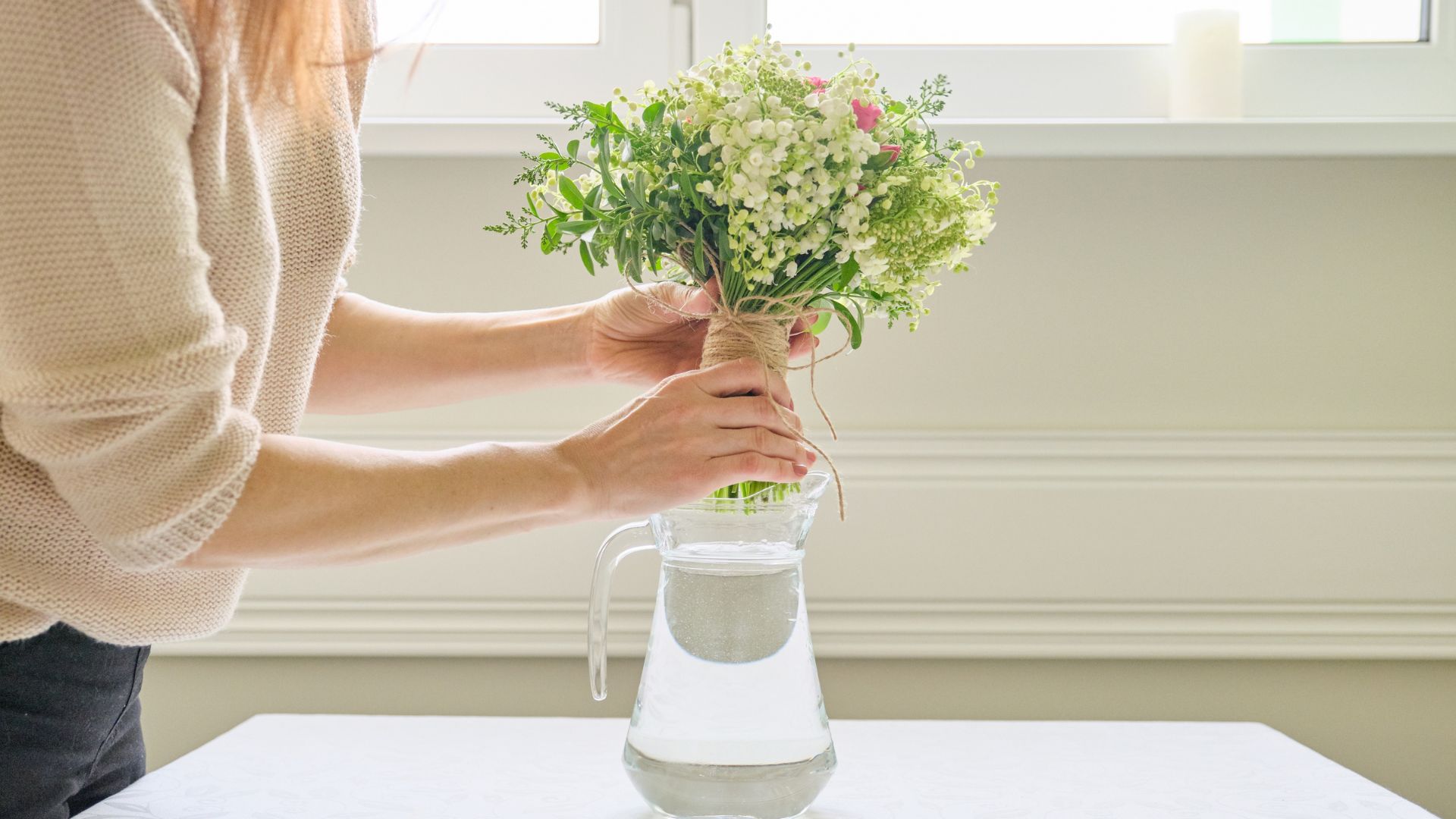 4 Tips for Caring for Your Cut Flowers at Home - Chappell's Florist