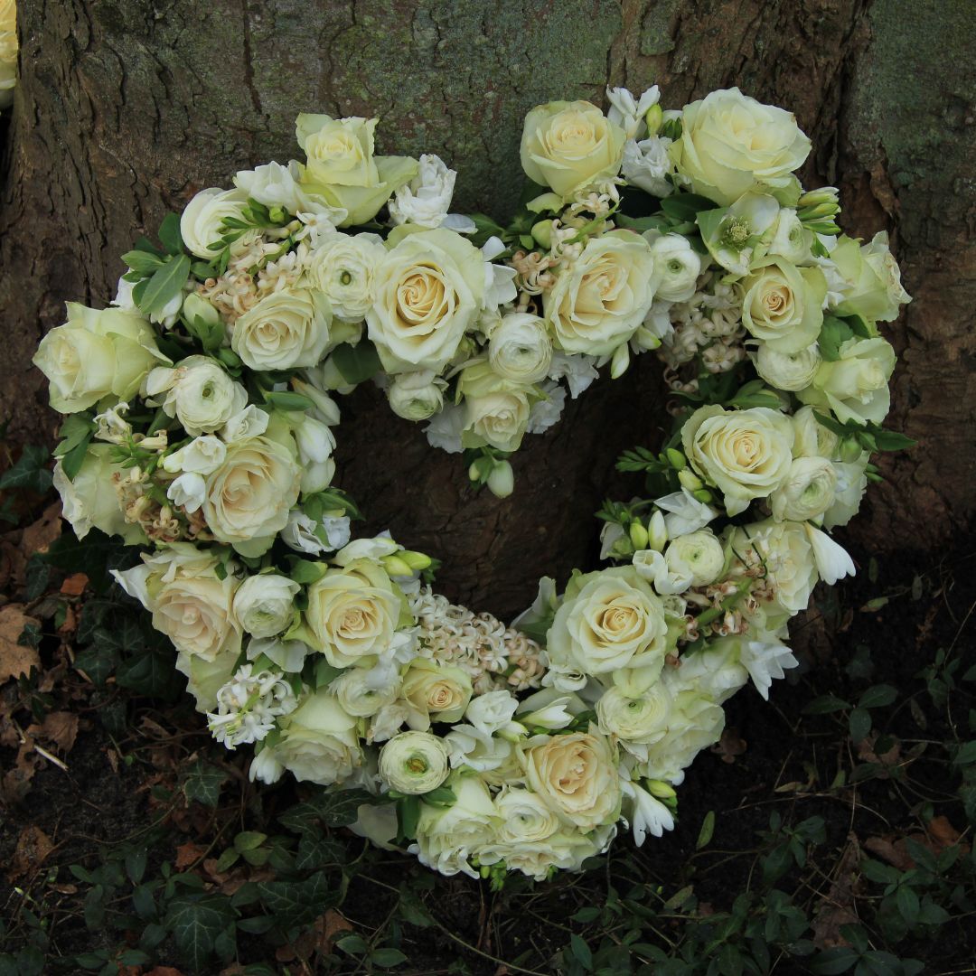 How to Send Condolences in a Bouquet - Chappell's Florist