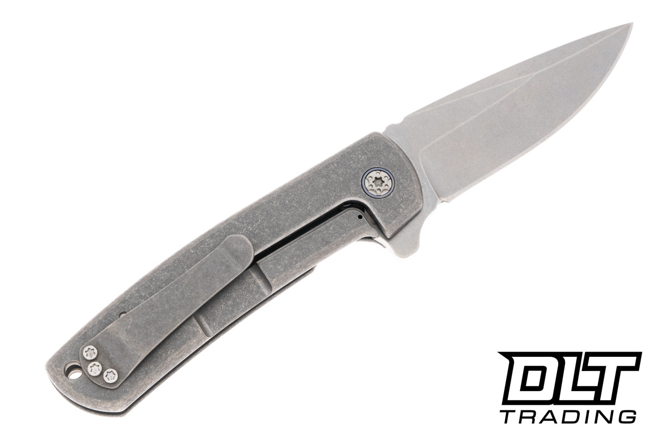 Defiant 7 Servo Titanium Blue Pivot Collar Dlt Trading