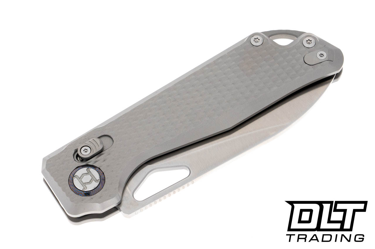 Kunwu Pulsar Xl Diamond Texture Bead Blast Titanium Satin Elmax Blade