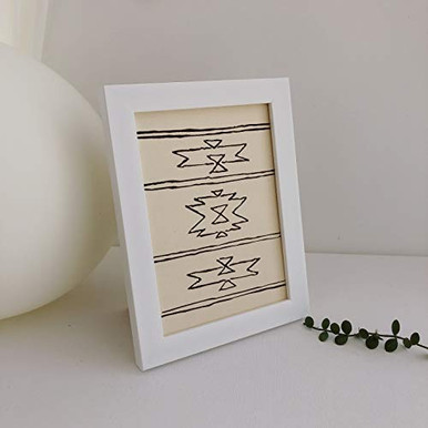 MOLLXZ 5x7 Picture Frames is Crafted from Manufactured Wood with a ...