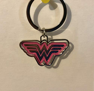 Six Flags Magic Mountain DC Comics Wonder Woman Logo Outlined Keychain ...