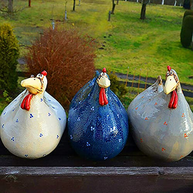 Cute Little Chicken Garden Statue - Ladder Chicken Sculpture-Big Eyed ...